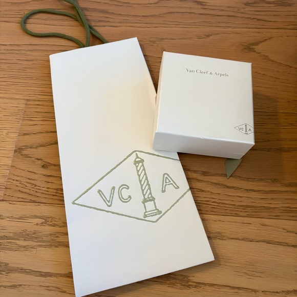 Van Cleef & Arpels | Storage & Organization | Van Cleef Arpels ...
